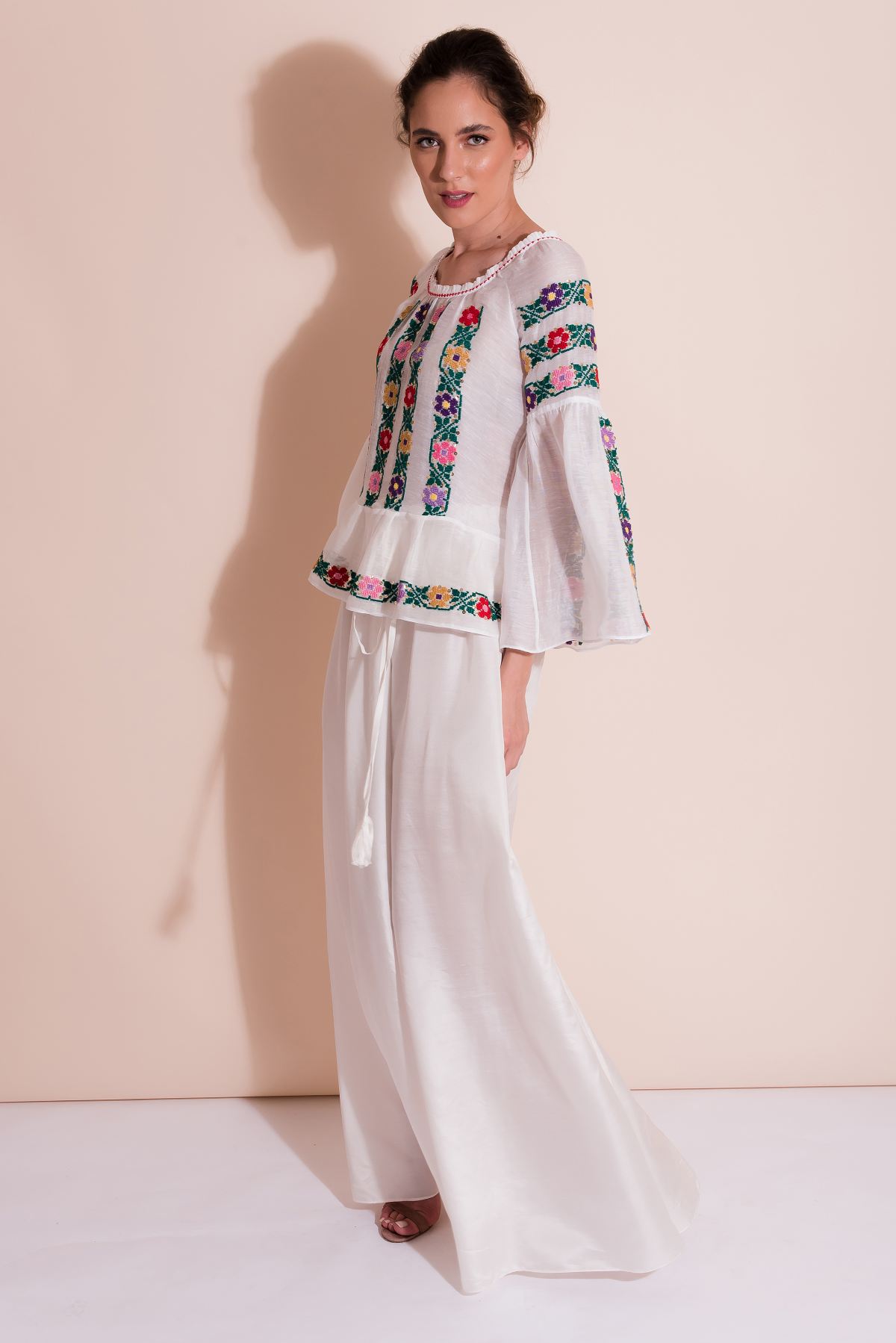 Rochia de nuntă pentru mireasa boho-chic – IZABELA MANDOIU